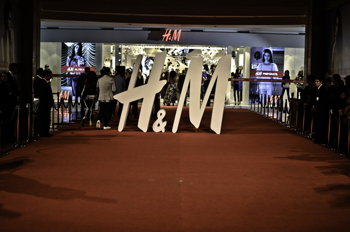 H&M registra su mayor subida en 24 años tras un aumento en las ventas ...