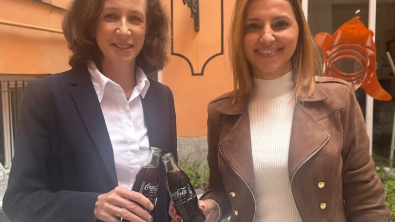 Economía.- Coca-Cola Europacific Partners Iberia y Carrefour se alían ...