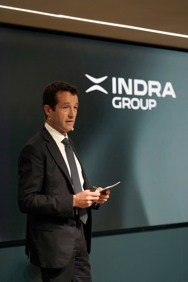 Indra estudia una ampliación de capital de 1.000 millones para comprar ...