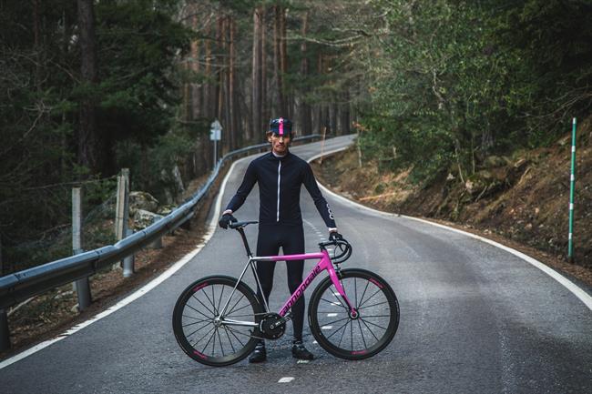 El exciclista Chris Tonge hará el recorrido del Tour de Francia con una ...